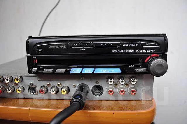 Mobile media station Alpine IVA-C801J во Владивостоке