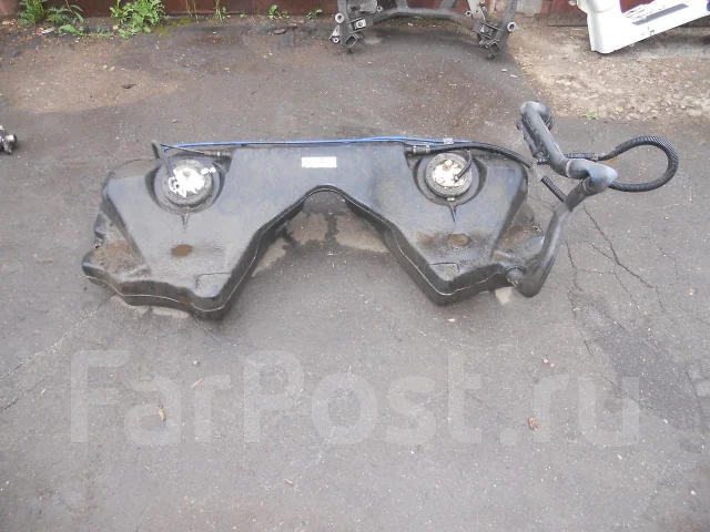 Бак топливный (бензобак) - BMW 5 series ) E39, 256S4 в Москве
