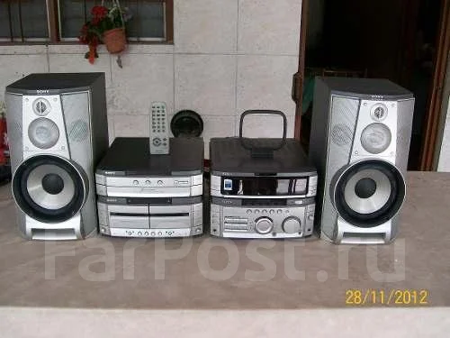 SONY Mini HI-FI Component System MHC-W555, б/у во Владивостоке