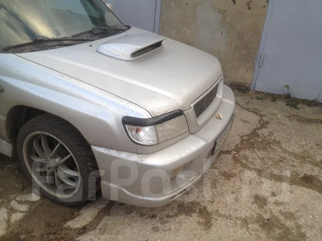 Продам реснички на передние фары Subaru Forester в Подольске