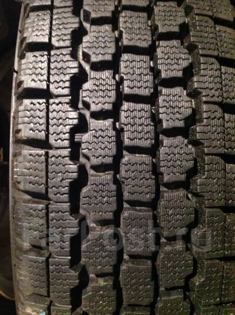 Bridgestone Blizzak W965, 165R14LT, 14", 1 шт, в наличии, 165 мм, 80 % ...
