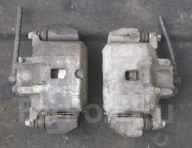 Суппорт передний L/R Mitsubishi Lancer 9 в Калуге