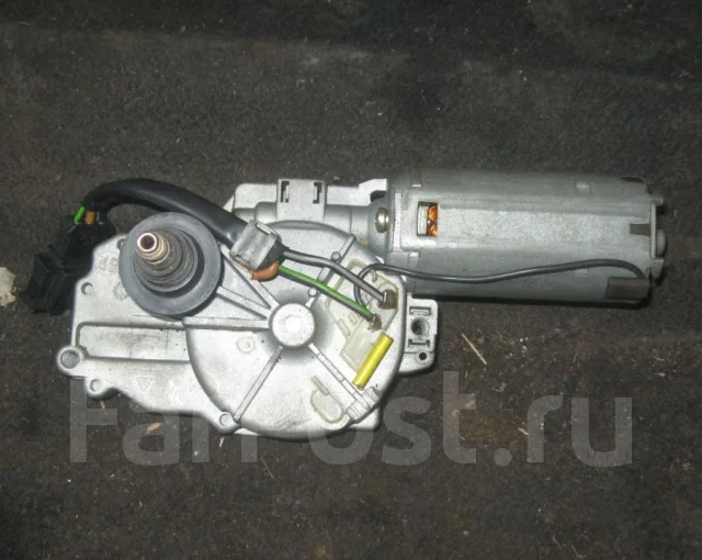 Моторчик стеклоочистителя задний VW Golf 3 в Калуге