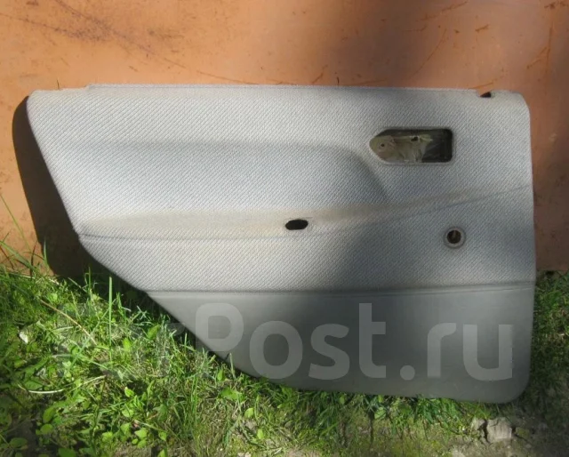 Обшивка задней L двери VW Passat B3 в Калуге