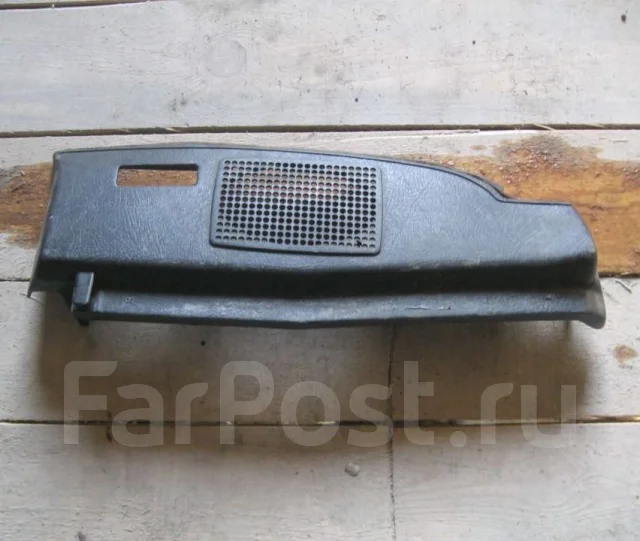 Обшивка задняя R VW Golf 2 ' в Калуге