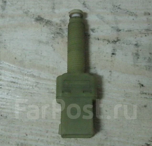 Датчик стоп сигнала VW Passat B4 в Калуге
