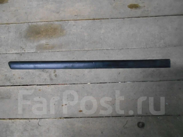 Молдинг задней R двери VW Passat B5 в Калуге