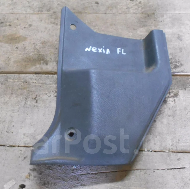 Накладка передней L стойки нижняя Daewoo Nexia в Калуге
