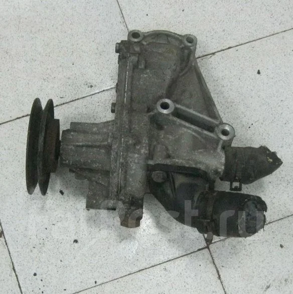 Помпа водяная со шкивом Audi A4 в Калуге