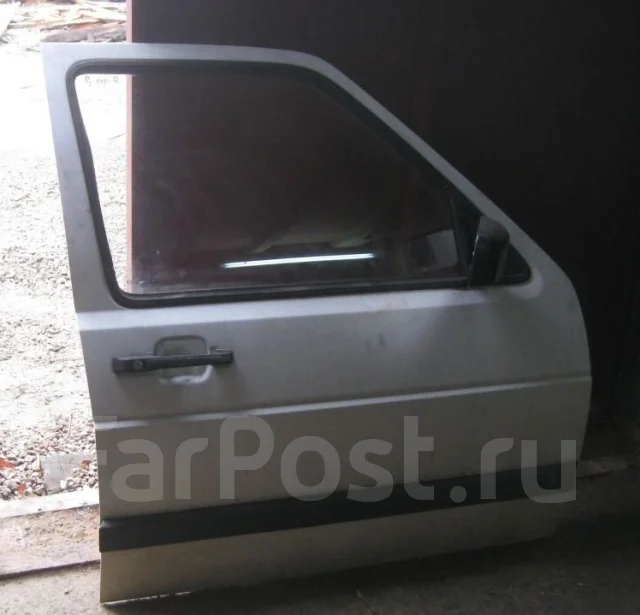 Дверь передняя R VW Golf 2 в Калуге