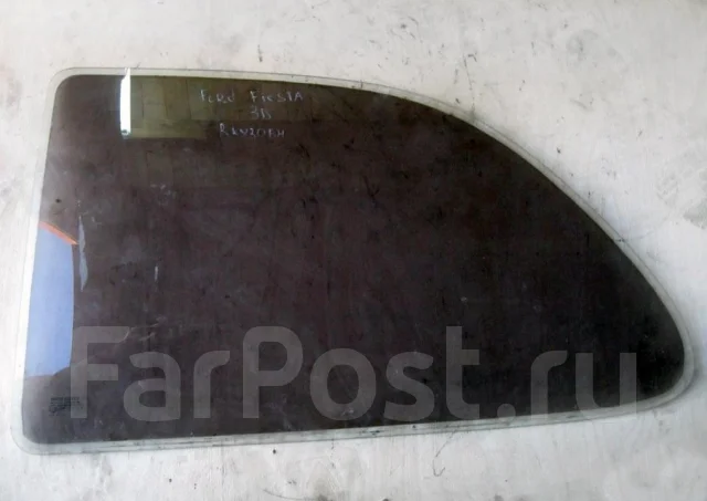 Стекло двери R Ford Fiesta 95-02 г. купе в Калуге