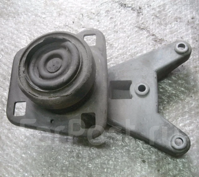Кронштейн ДВС Ford Fiesta 1.3 в Калуге