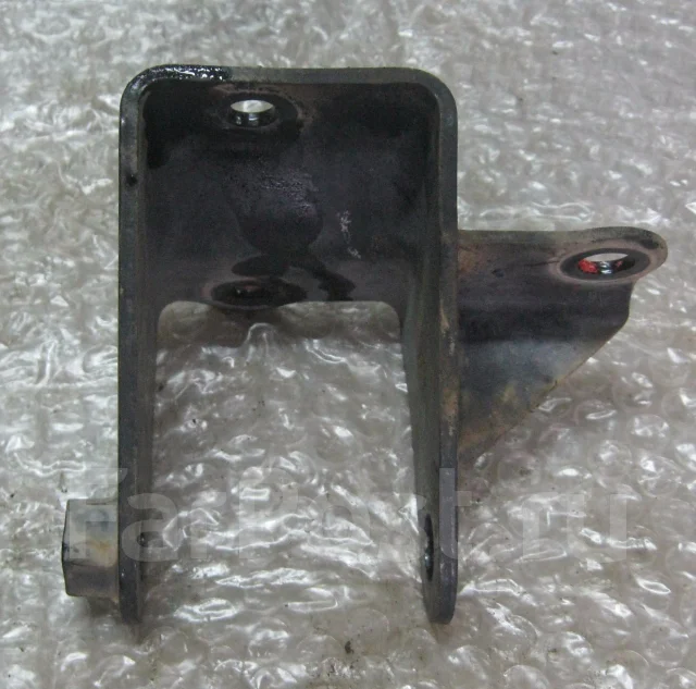 Кронштейн ДВС Toyota RAV4 2ZFE ' в Калуге
