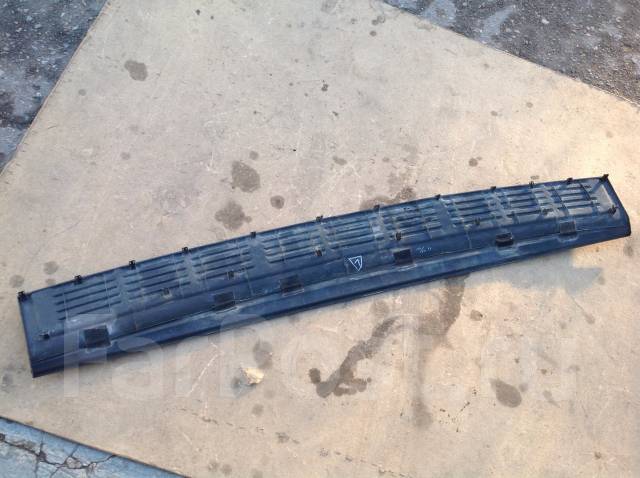 Накладка заднего бампера Тойота Ленд Крузер 200 52162-60040 купить в ...