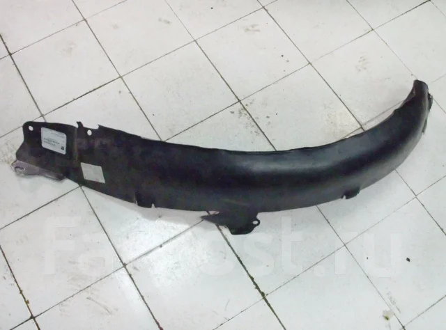 Подкрылок передний R Peugeot 405 в Калуге