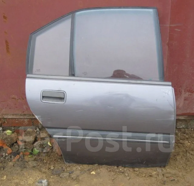 Дверь задняя R Opel Omega A в сборе в Калуге