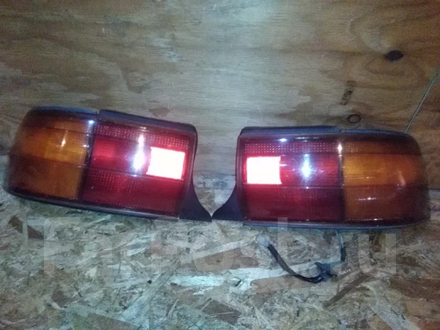 Фонарь Toyota Camry CV30, SV30, SV32, SV33, SV35 в Москве