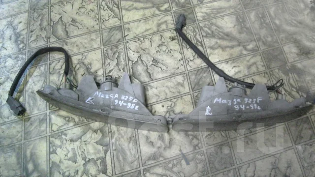 Поворотник в бампер Mazda 323А в Калуге