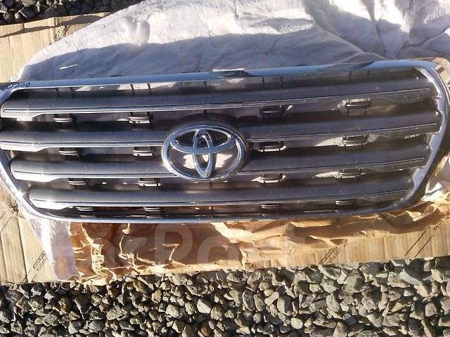 Решетка радиатора Toyota LAND Cruiser 200 07- 53101-60621 53101-60480 ...