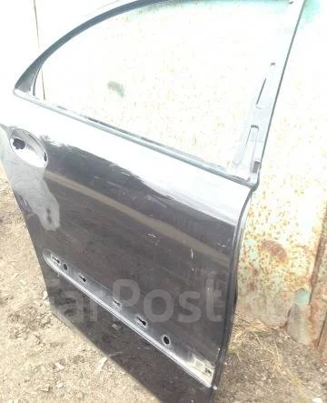 Задняя правая дверь Mercedes E W211 e211 в Москве