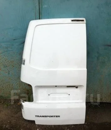 Задняя дверь Volkswagen Transporter в Москве