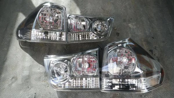 Задние фонари стоп-сигналы Lexus RX 300/330/350 в Москве