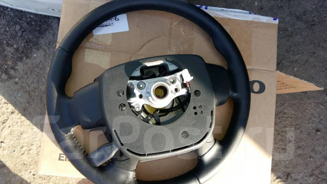 Руль Toyota Camry v50 в Москве