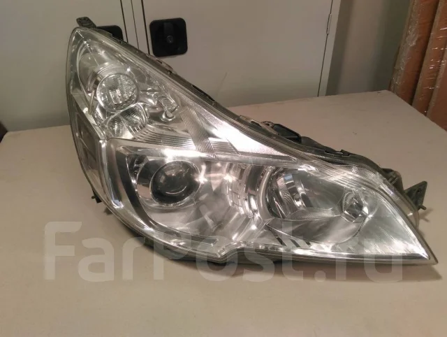 Фара Subaru Outback / Legacy B14 09-14 правая хром в Москве