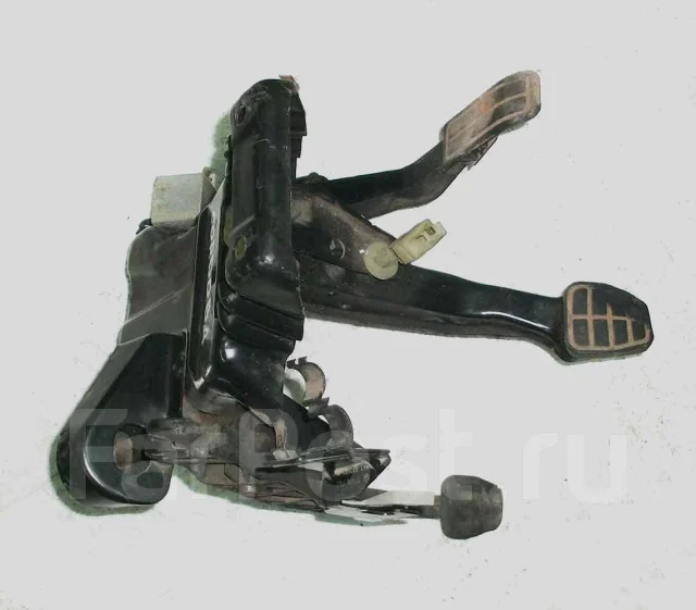 Педали Seat Cordoba 96-99 в Калуге