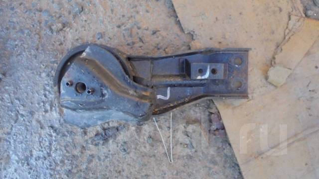 Подушка двигателя левая Mitsubishi Pajero iO Pinin 4G93 4G94 купить во ...