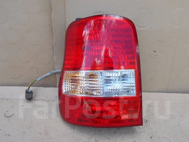 Фонарь L Kia Carnival рест 2001-2005 в Москве