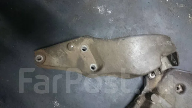 Кронштейн двигателя x16xel 9223024 opel vectra b в Москве