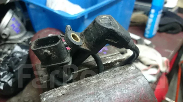 Датчик положения коленвала 90520856 x16xel opel vectra b в Москве