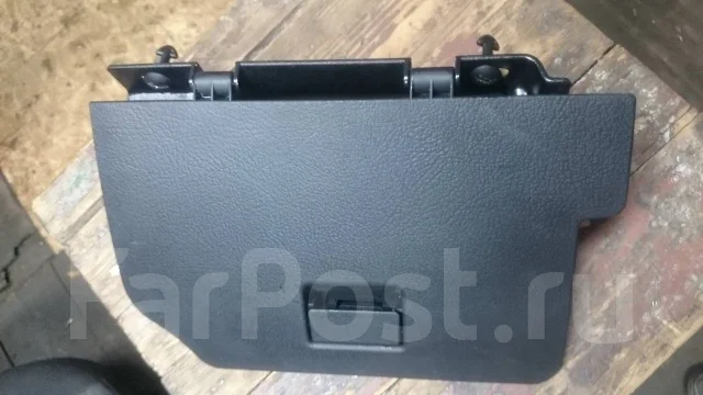 Бардачок водительский левый Opel Astra G 90561243 в Москве