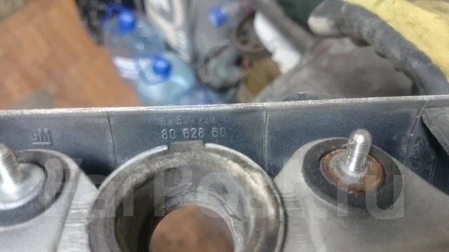 Подстветка заднего номера накладка Opel Astra G 8062860 универсал в Москве