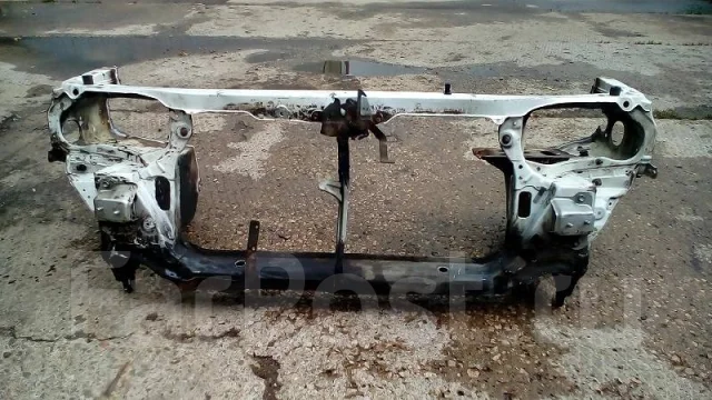 Телевизор-рамка радиатора Камри и не только Toyota Camry в Москве