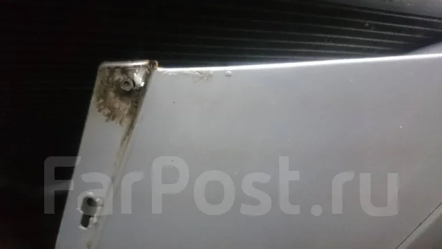 Дверь Audi A6C5 правая задняя серебро в Москве