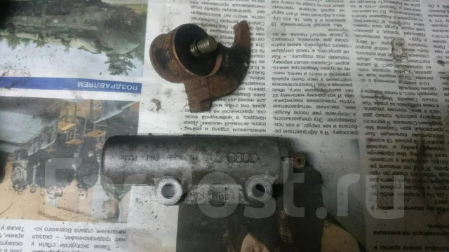 Натяжитель ремня грм 2.4-2.8v6 Audi A6C5 100C4 A4B5 078109479B в Москве