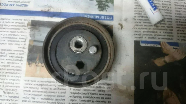 Ролик натяжитель ремня грм 2.4-2.8v6 Audi A6C5 078109243s в Москве