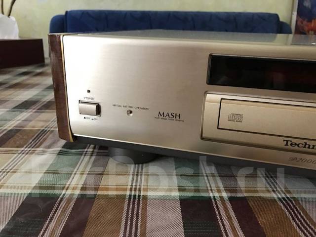 Проигрыватель CD Technics SL-P2000 "Vasik", б/у, в наличии. Цена: 150 ...
