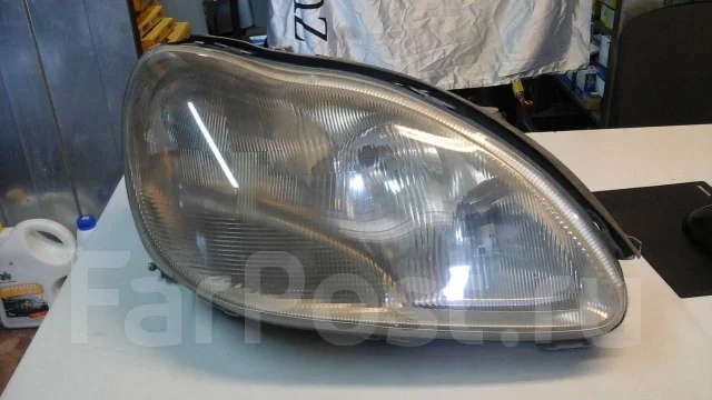 Фара правая Mercedes W220, A2208200261 в Москве