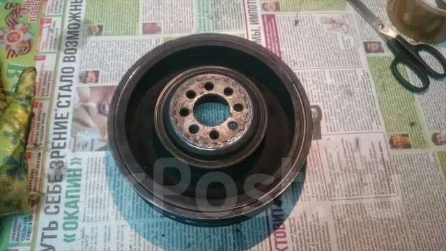 Шкив коленвала демпферный AKN AKE Audi A6C5 059105251M в Москве