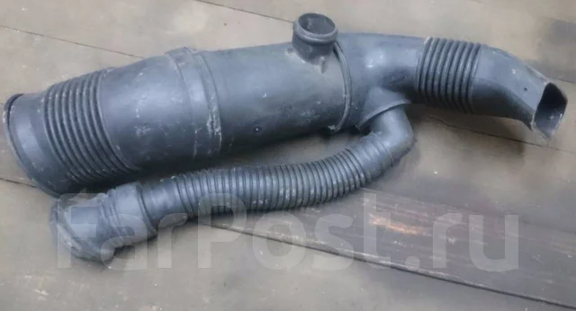 Гофра воздуховода M57d30 BMW E39 7786221 в Москве