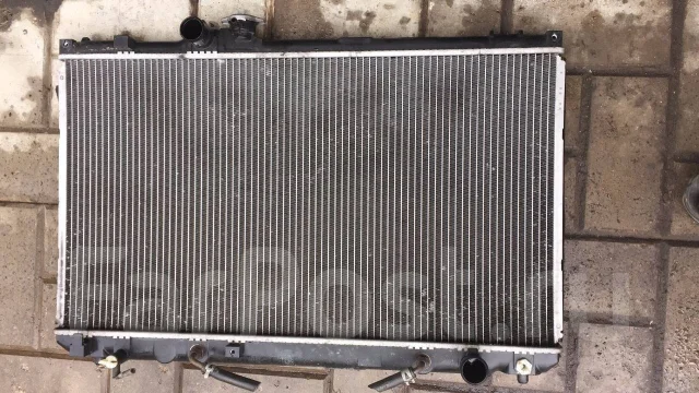 Радиатор 2jz-ge Altezza Gita Lexus is300 JCE10 в Москве