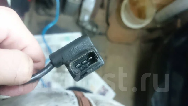 Датчик положения коленвала M60 M62 BMW E38 17240562 в Москве