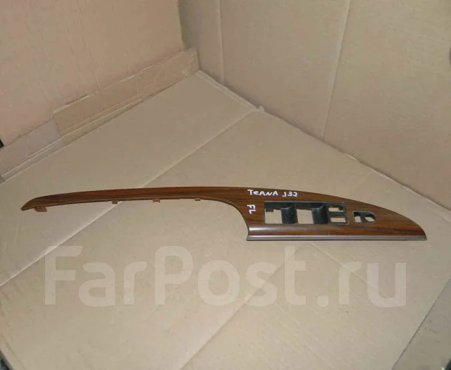 Накладка передней L двери Nissan Teana J32 в Калуге