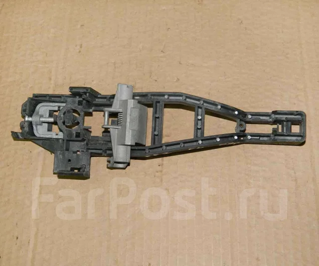 Накладка ручки передней L двери Ford Focus 2 в Калуге