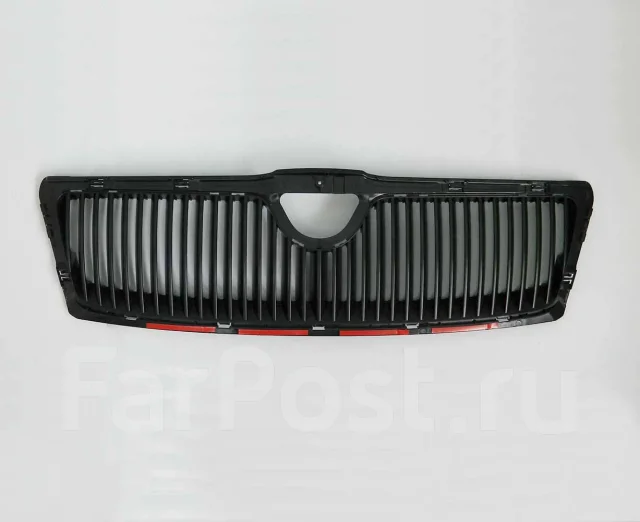 Решетка радиатора капота Skoda Octavia A5 в Калуге