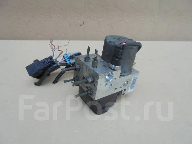 Блок ABS Nissan X-Trail T30 в Москве