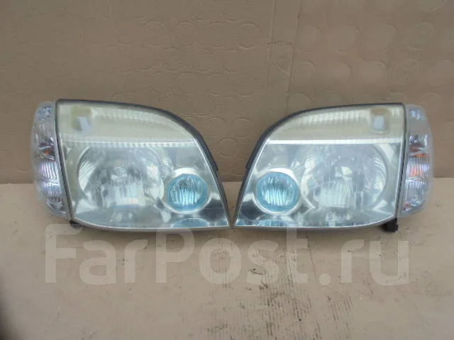 Фара Nissan X-Trail T30 рест 2003-2007 в Москве